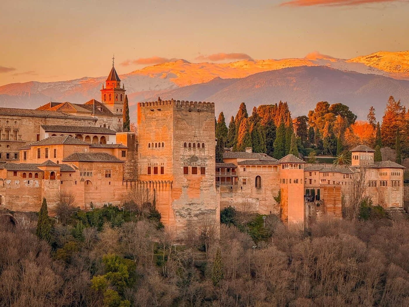 Que savoir sur l'Alhambra, le palais emblématique de Grenade